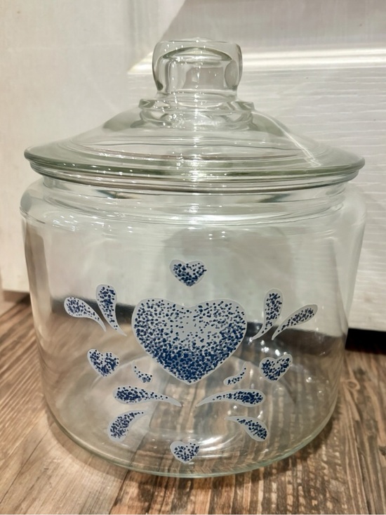 Corelle | Kitchen | Vintage Glass Corelle Blue Hearts Pattern 3qt Clear ...